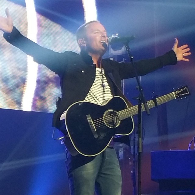 Chris Tomlin “LOVE RAN RED TOUR” Welcomes Local SoFlo Churches Christ ...