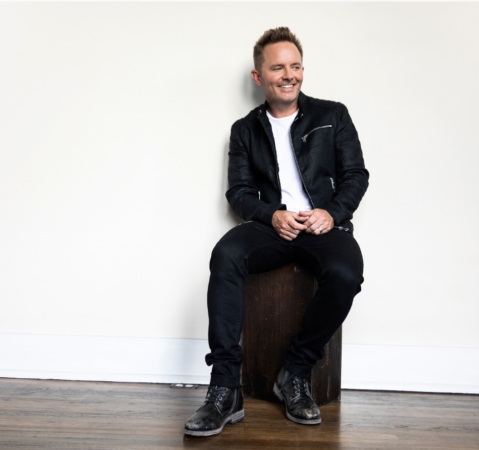 Chris Tomlin “Holy Roar” Album Review & Giveaway – Outersparkle